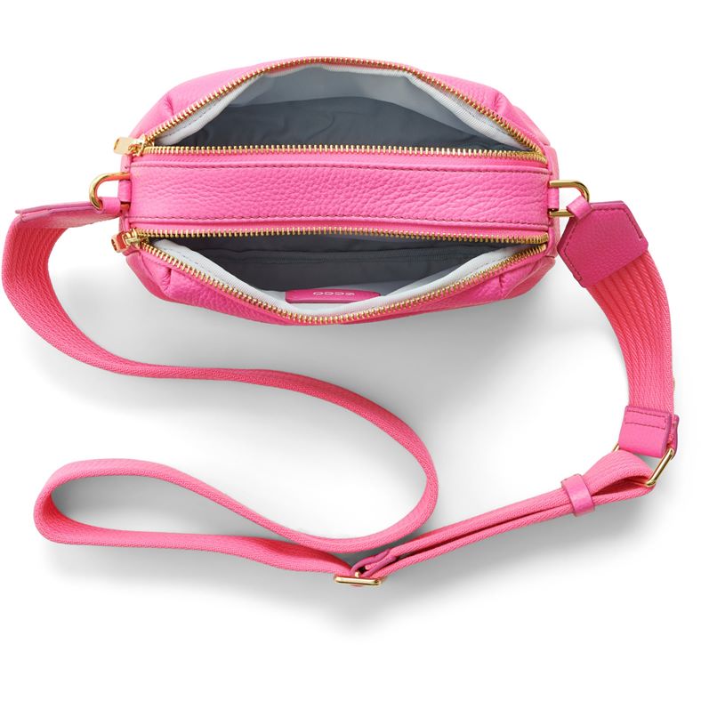 ECCO Camera Bag Curve | ECCO Canada